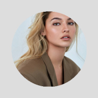 2048 Madelyn Cline
